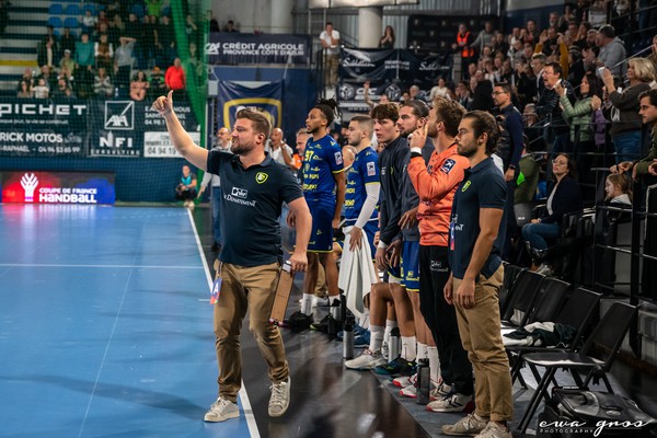 Le Saint-Raphaël Var Handball termine à la 7ème place lors d’une saison ...