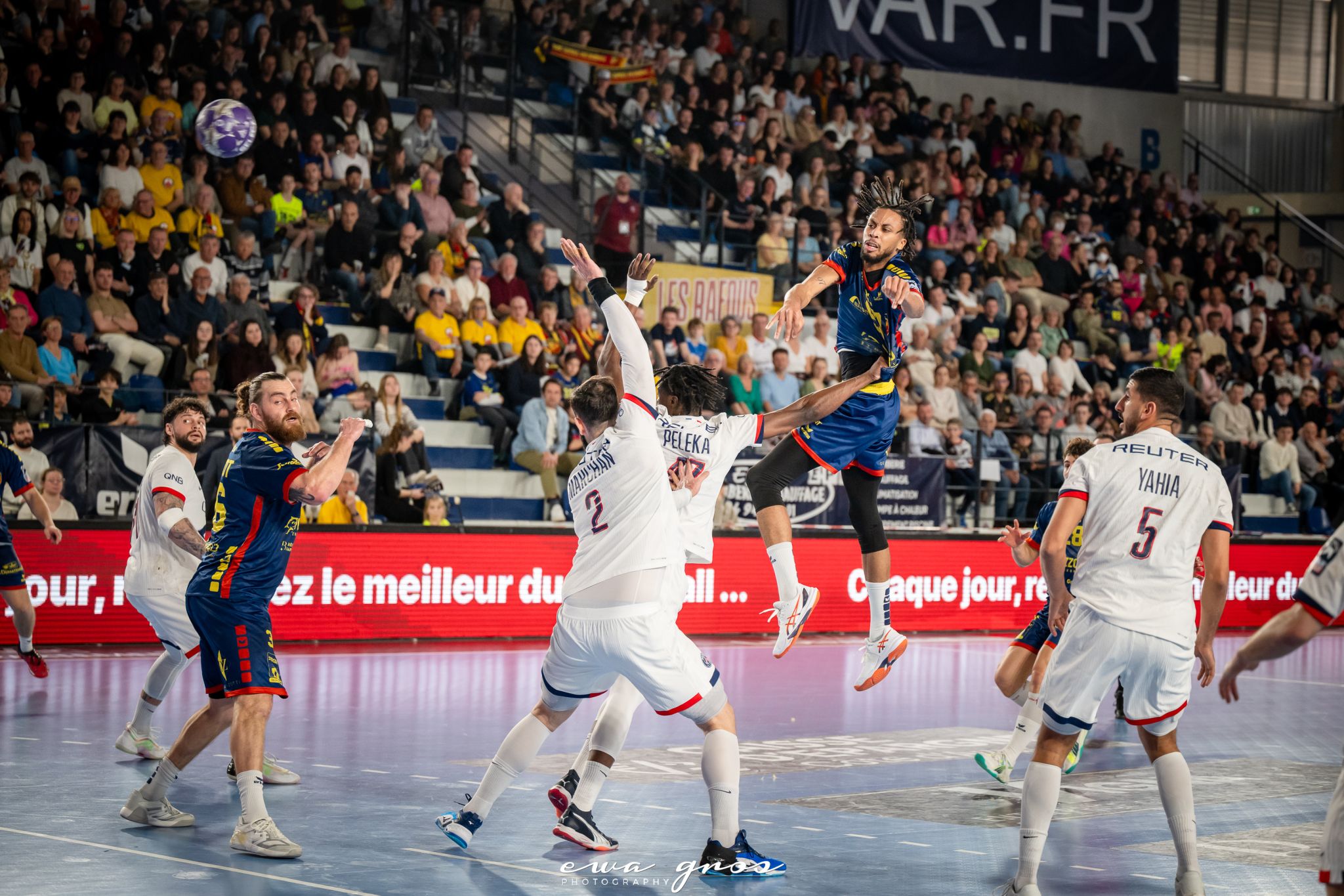 Site officiel du Saint-Raphaël Var Handball - SRVHB